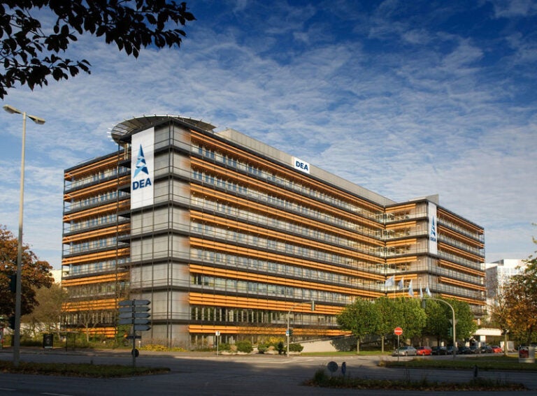 DEA Deutsche Erdoel completes Sierra Oil & Gas acquisition