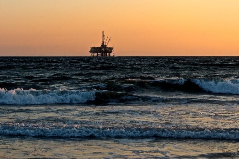 Eni makes new oil discovery in Gulf of Suez, offshore Egypt