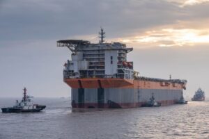 SBM Offshore has first multi-purpose floater arrives in Singapore