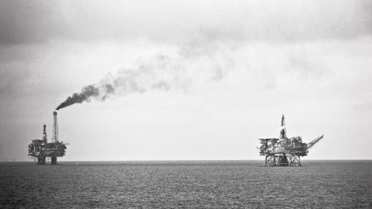 Greenpeace protests against Shell’s Brent field decommissioning plans