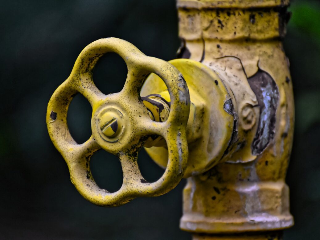 US DHS issues new cybersecurity rules for critical pipeline owners