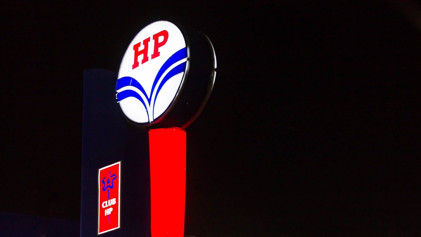 India’s HPCL plans to establish international oil trading desk