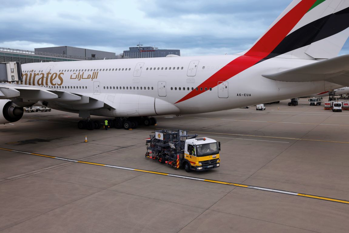 Emirates launches SAF operations at London Heathrow Airport - Offshore ...
