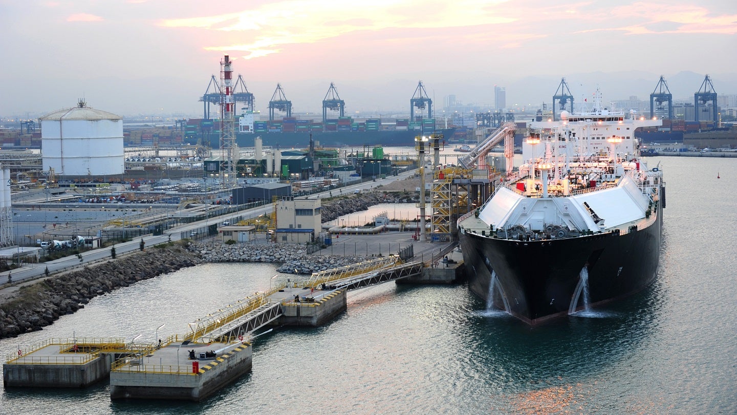 Dragon LNG awards feasibility study contract to Worley