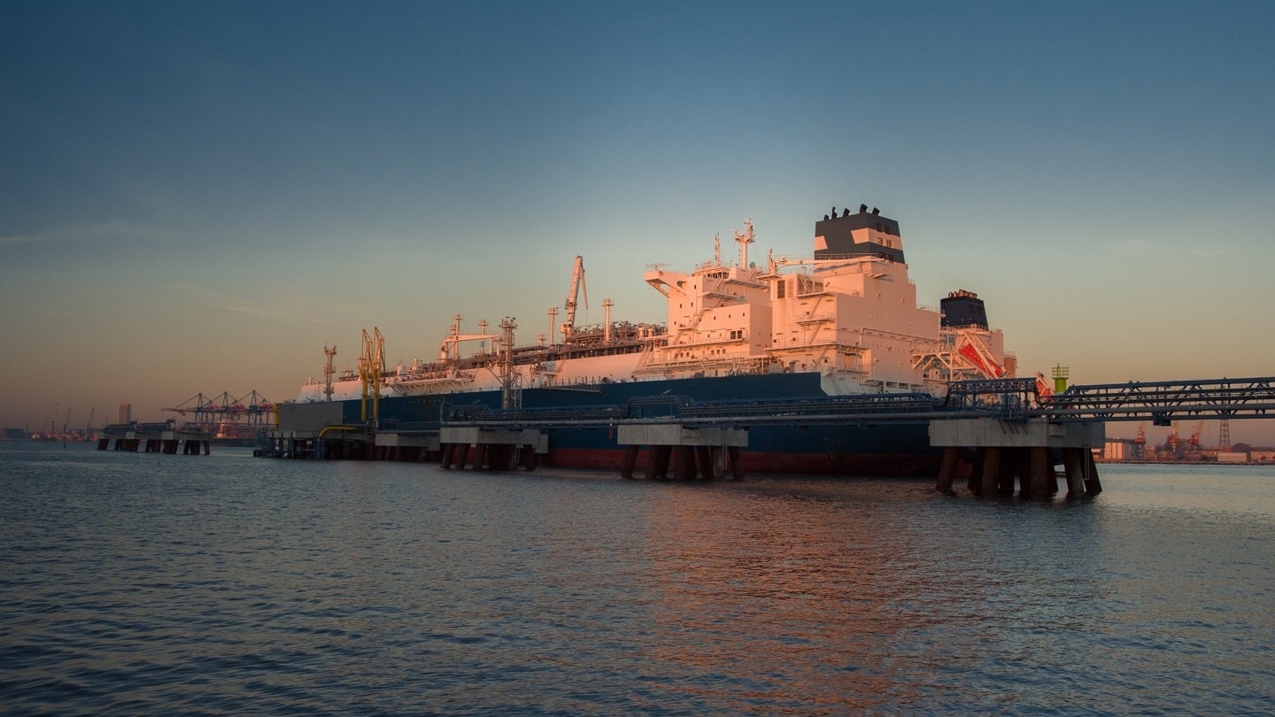 Pan American Energy seeks Asian buyers for LNG from Argentina