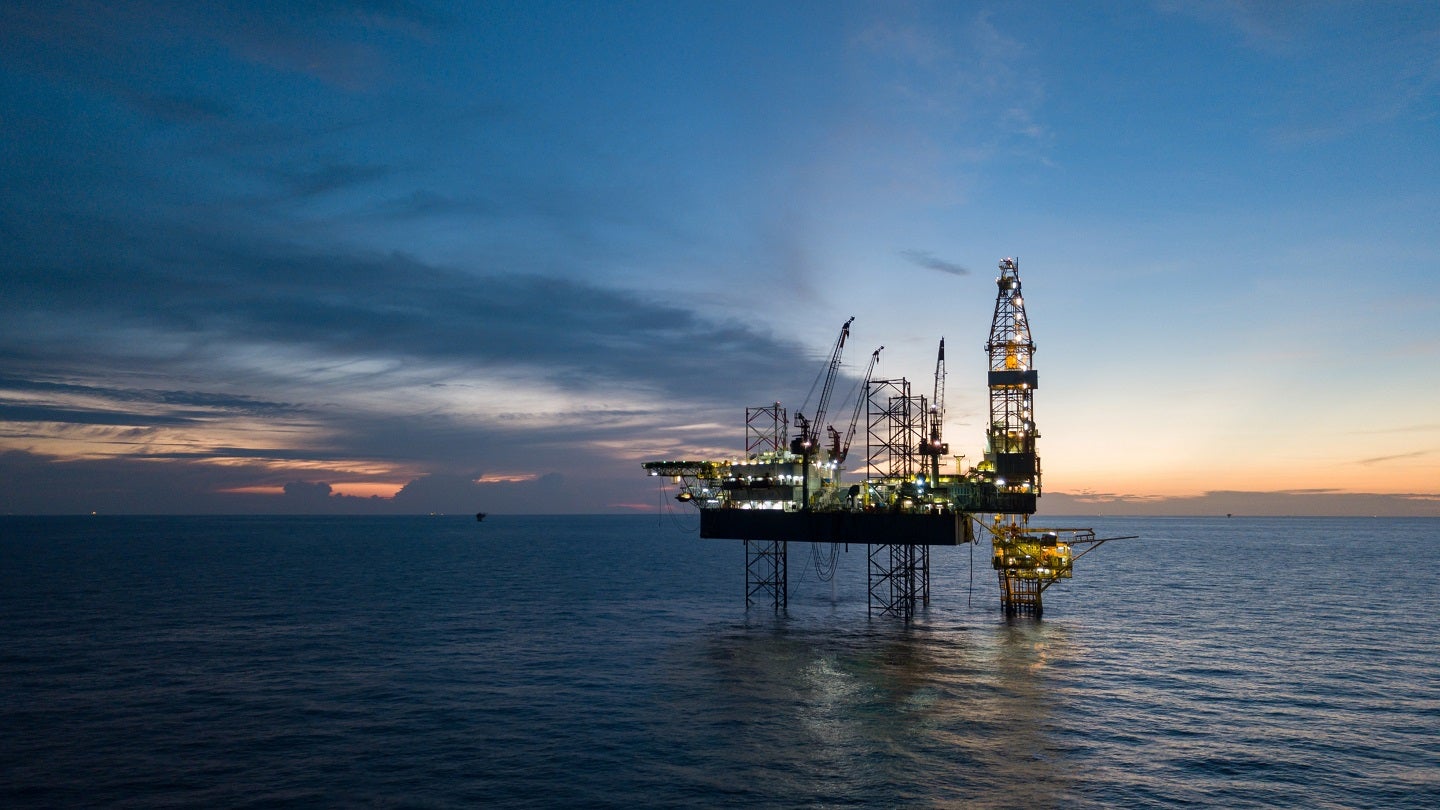 Velesto signs MoU with SLB to boost drilling rig performance