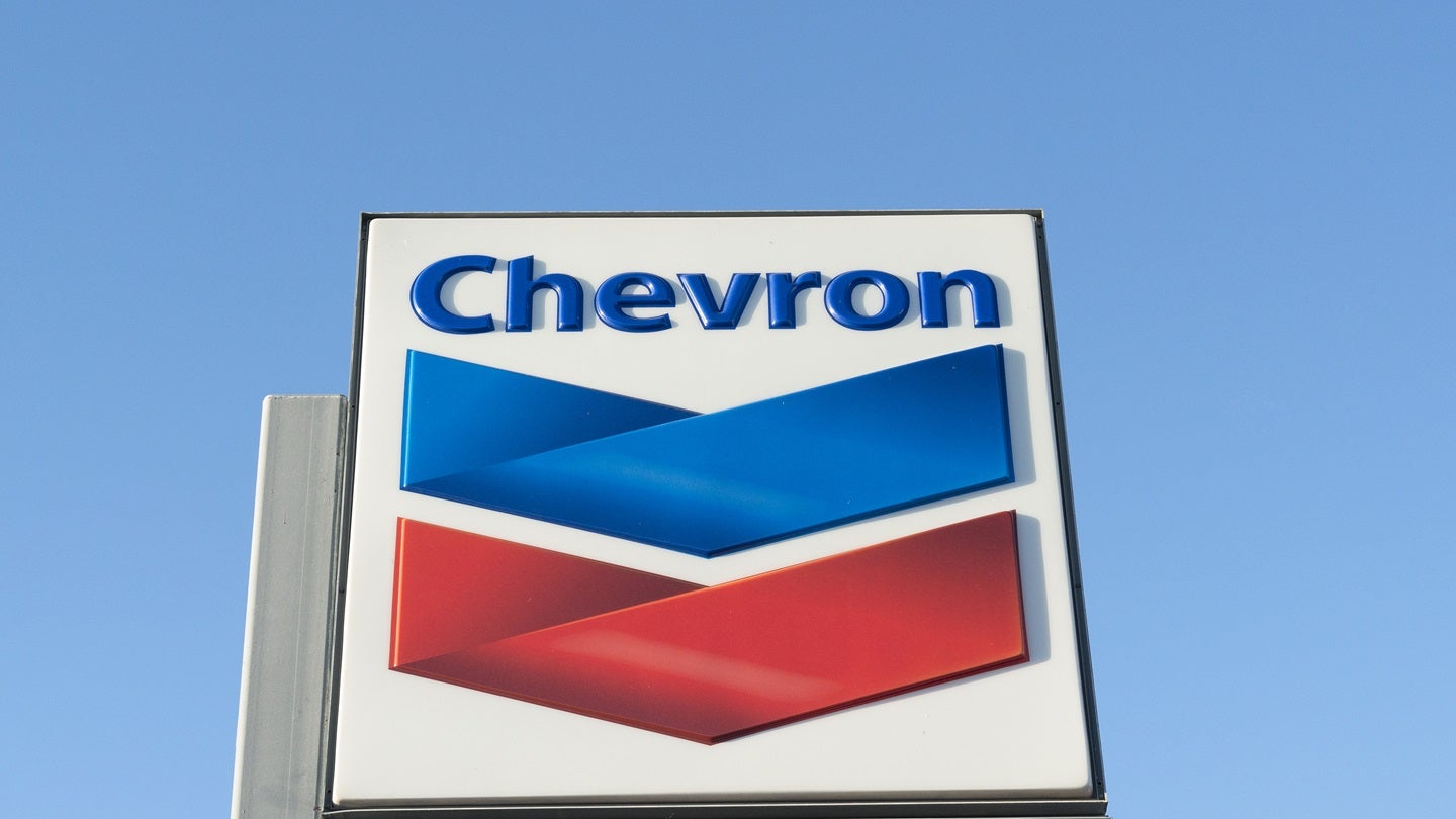 Chevron reports decline in earnings and outlines plan for significant ...