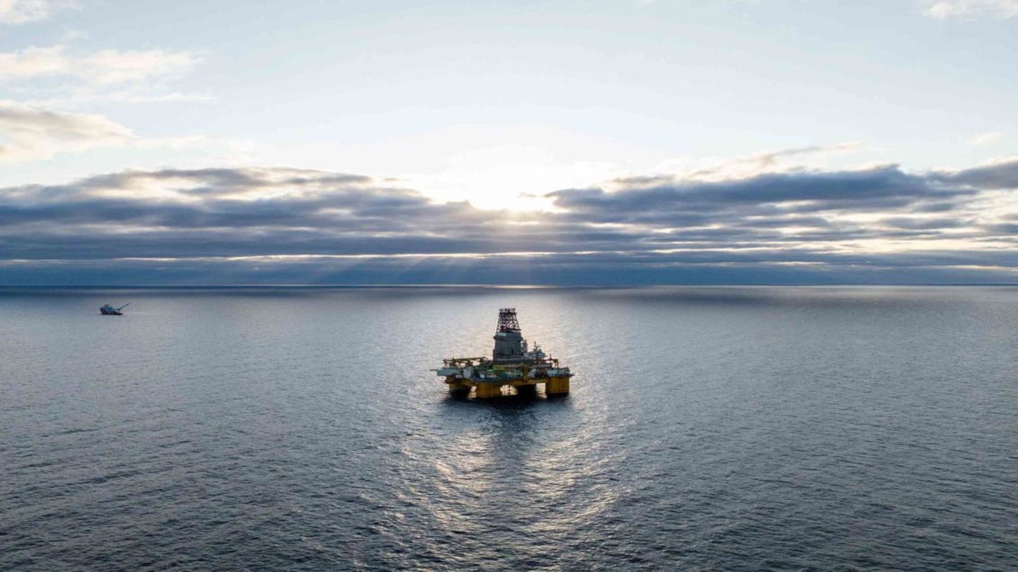 SLB secures deep-water drilling contracts from Shell