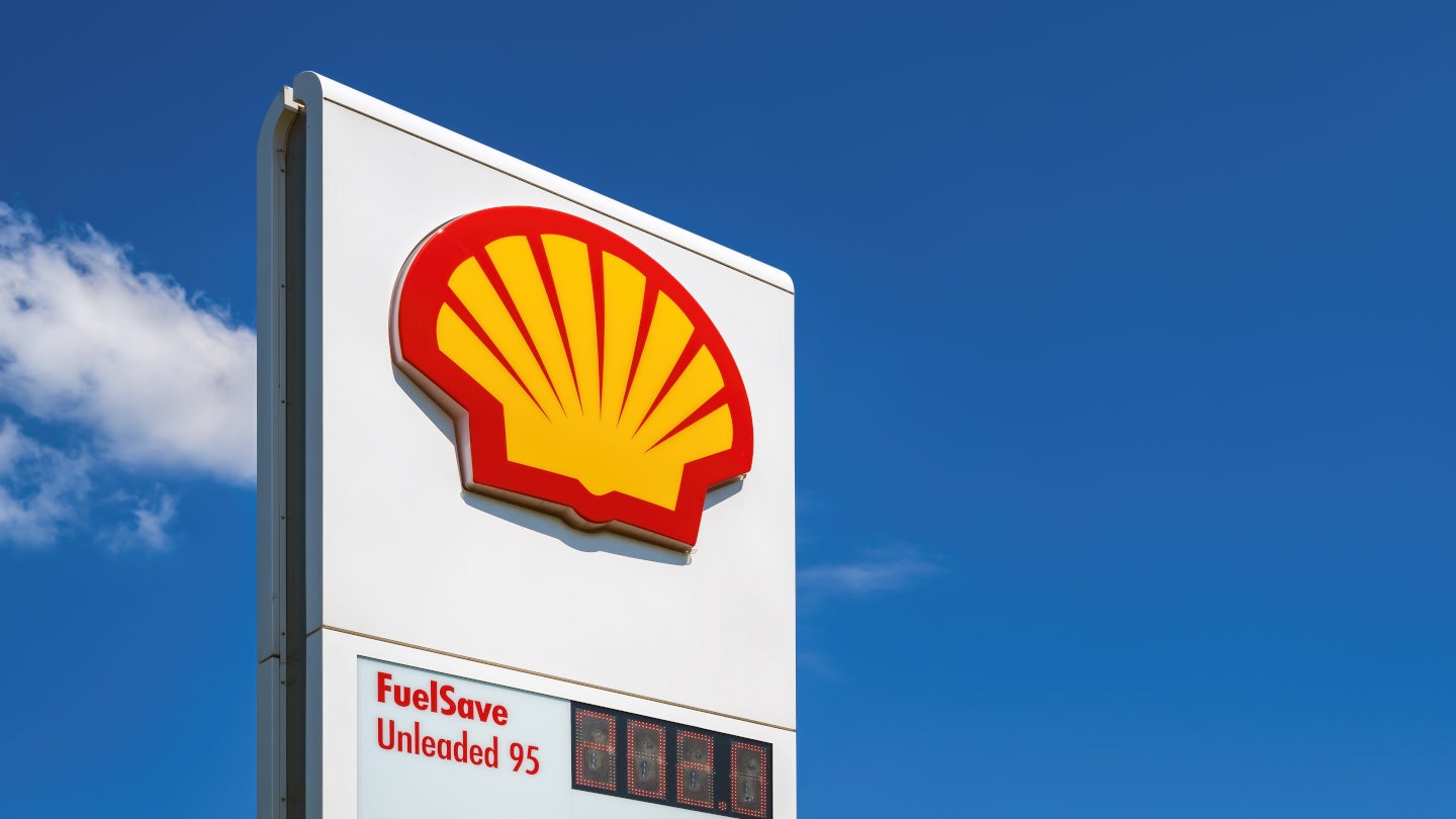Shell considers divestment of chemical assets in US and Europe
